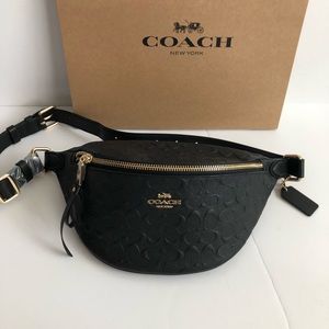 Women's Coach Fanny Pack on Poshmark